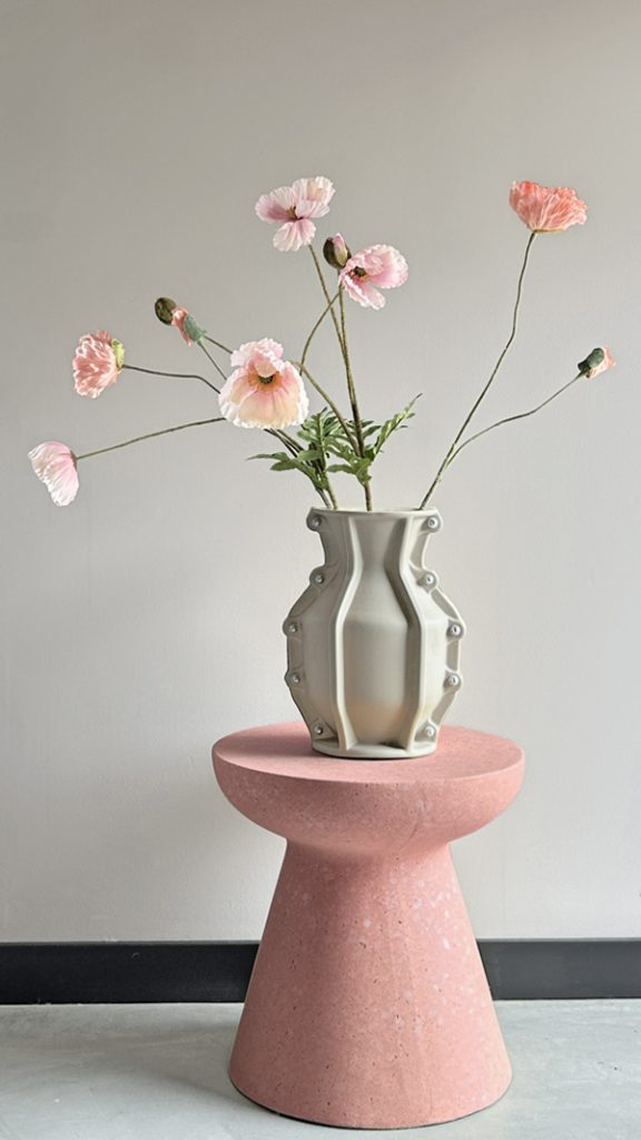 Gele Vaas 'Doodle' van Roderick Vos